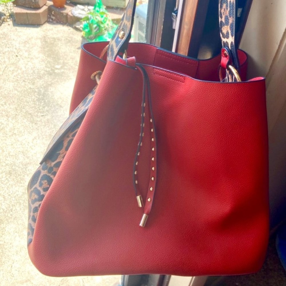 Red Leather Purse W/ Leopard Print - Gem